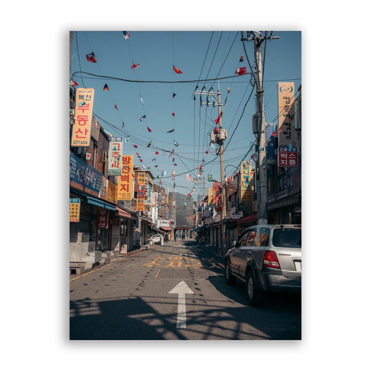 Постер, плакат на бумаге / Улицы Южной Кореи / Размер 40 x 53 см