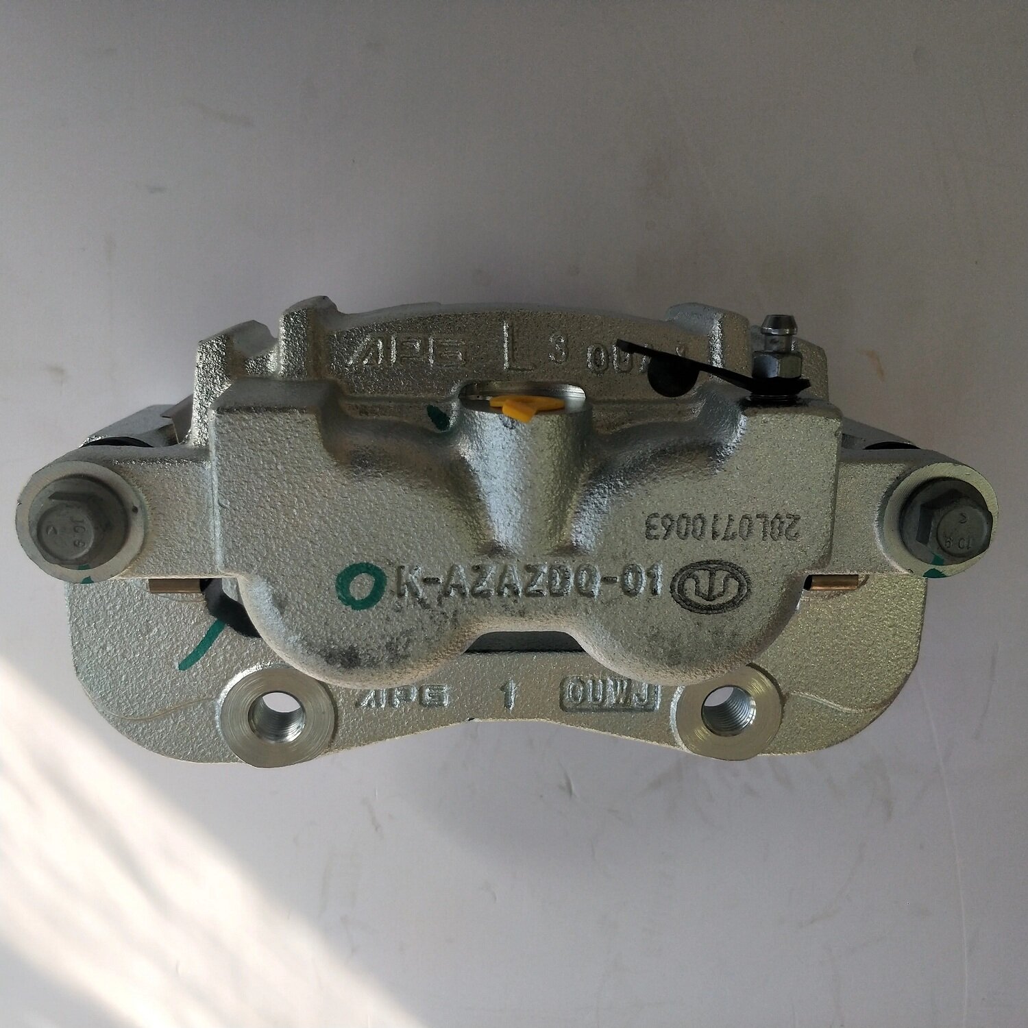 Суппорт тормозной правый передний Great Wall арт. 3501200k00