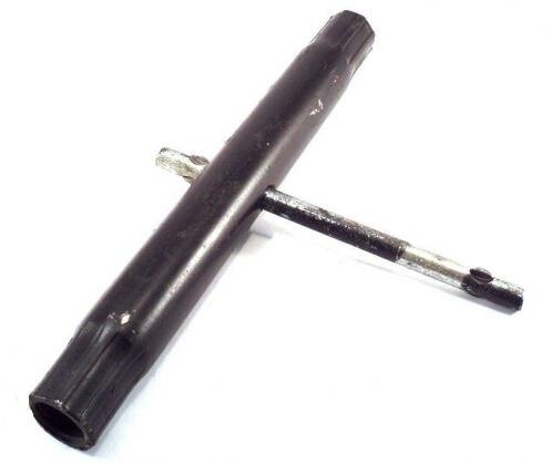 А61.03.101 Труба МТЗ центральной тяги (А) оригинальная запчасть МТЗ