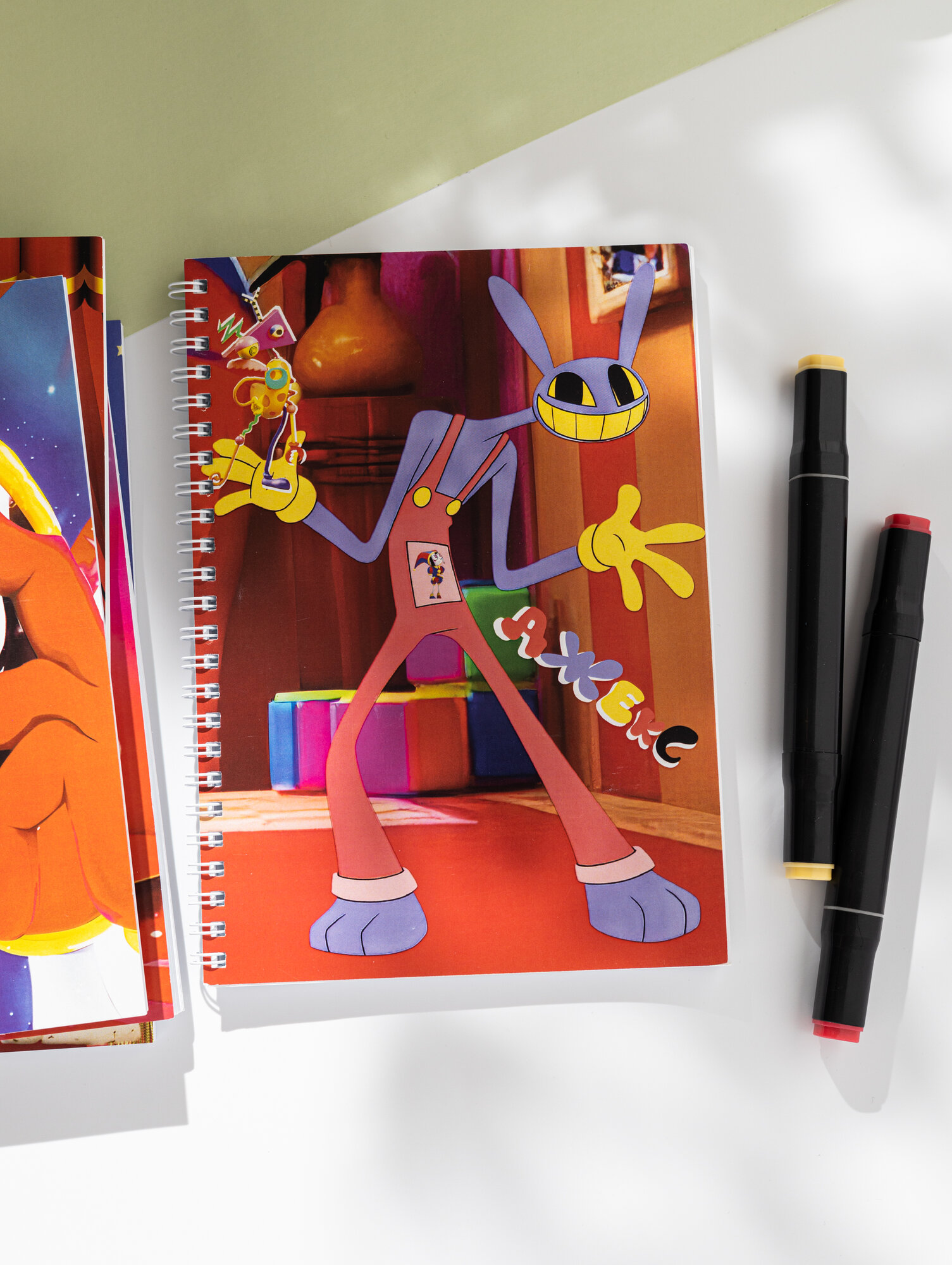 Блокнот а5 скетчбук Цифровой цирк на пружине 50 листов без линовки