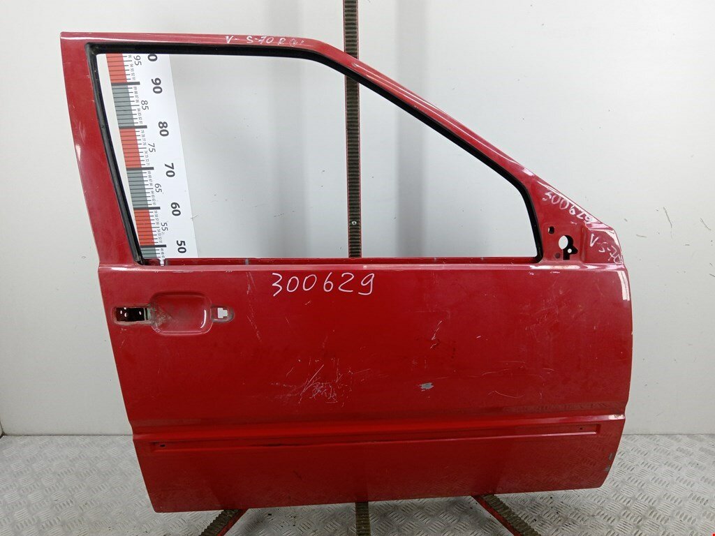 Дверь передняя правая Volvo S70_V70 1 9152324 арт. 2102894