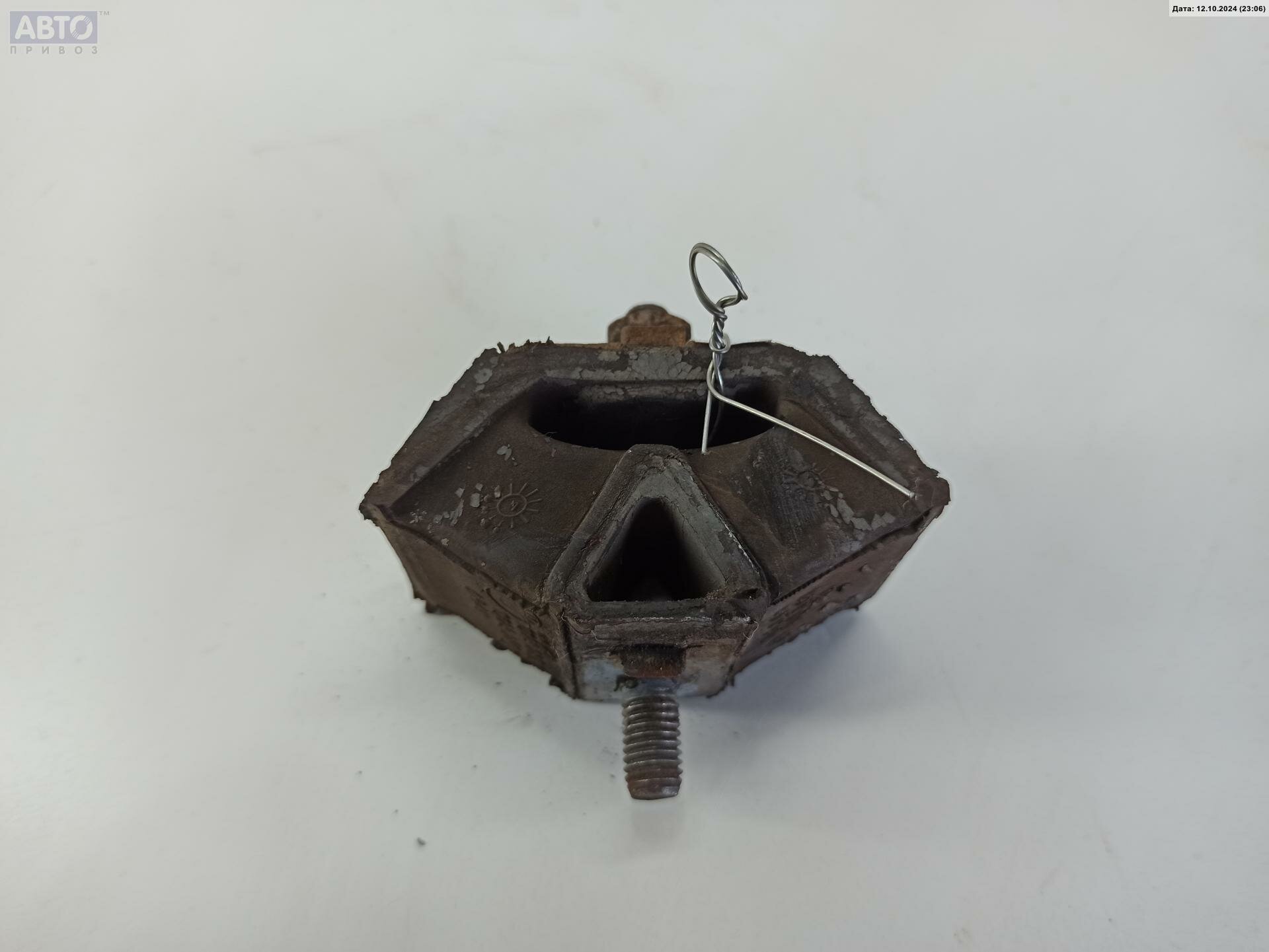 Подушка крепления двигателя BMW 3 E30 (1982-1994)