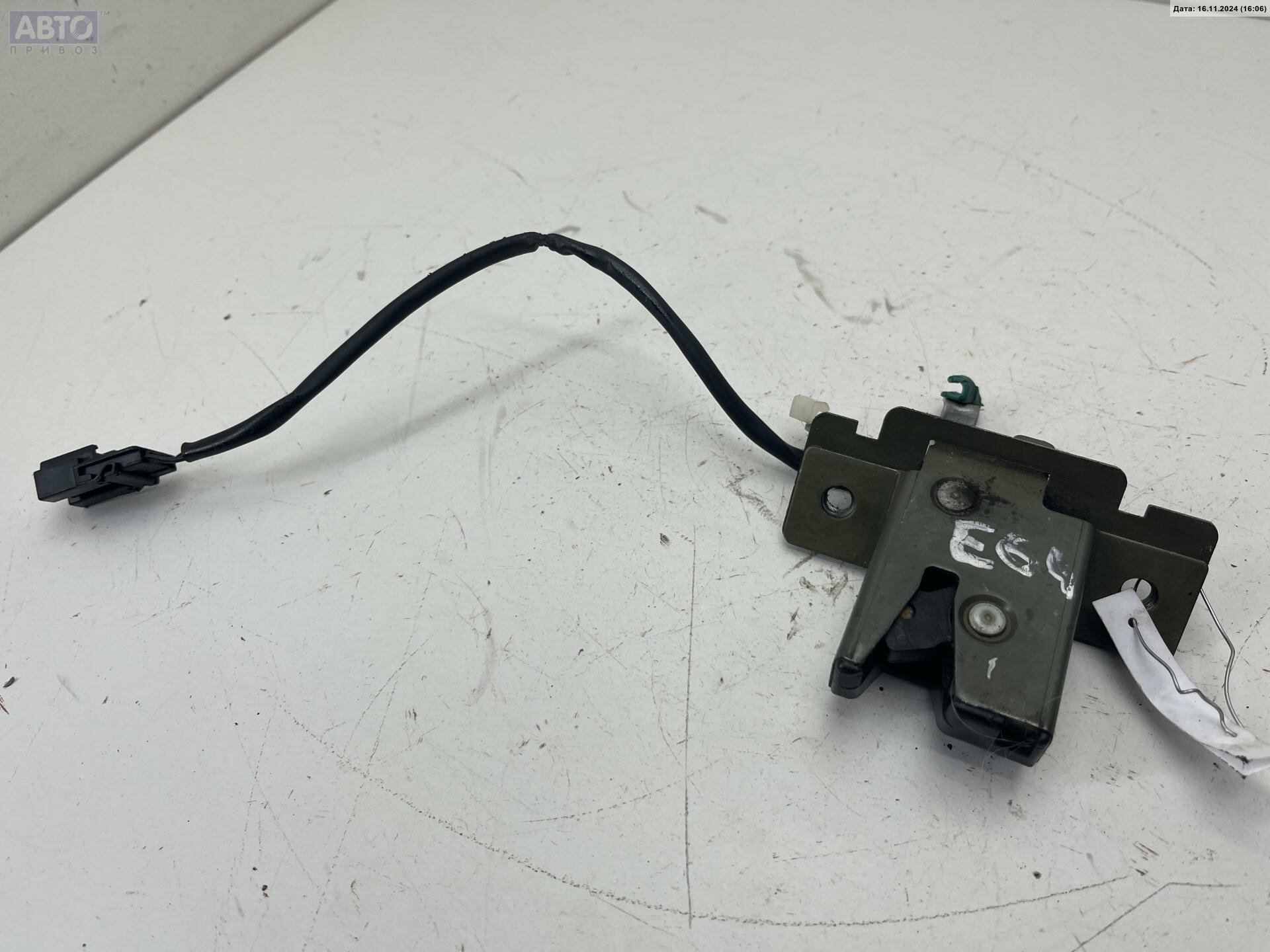 Замок багажника Nissan Primera P11 (1999-2002)