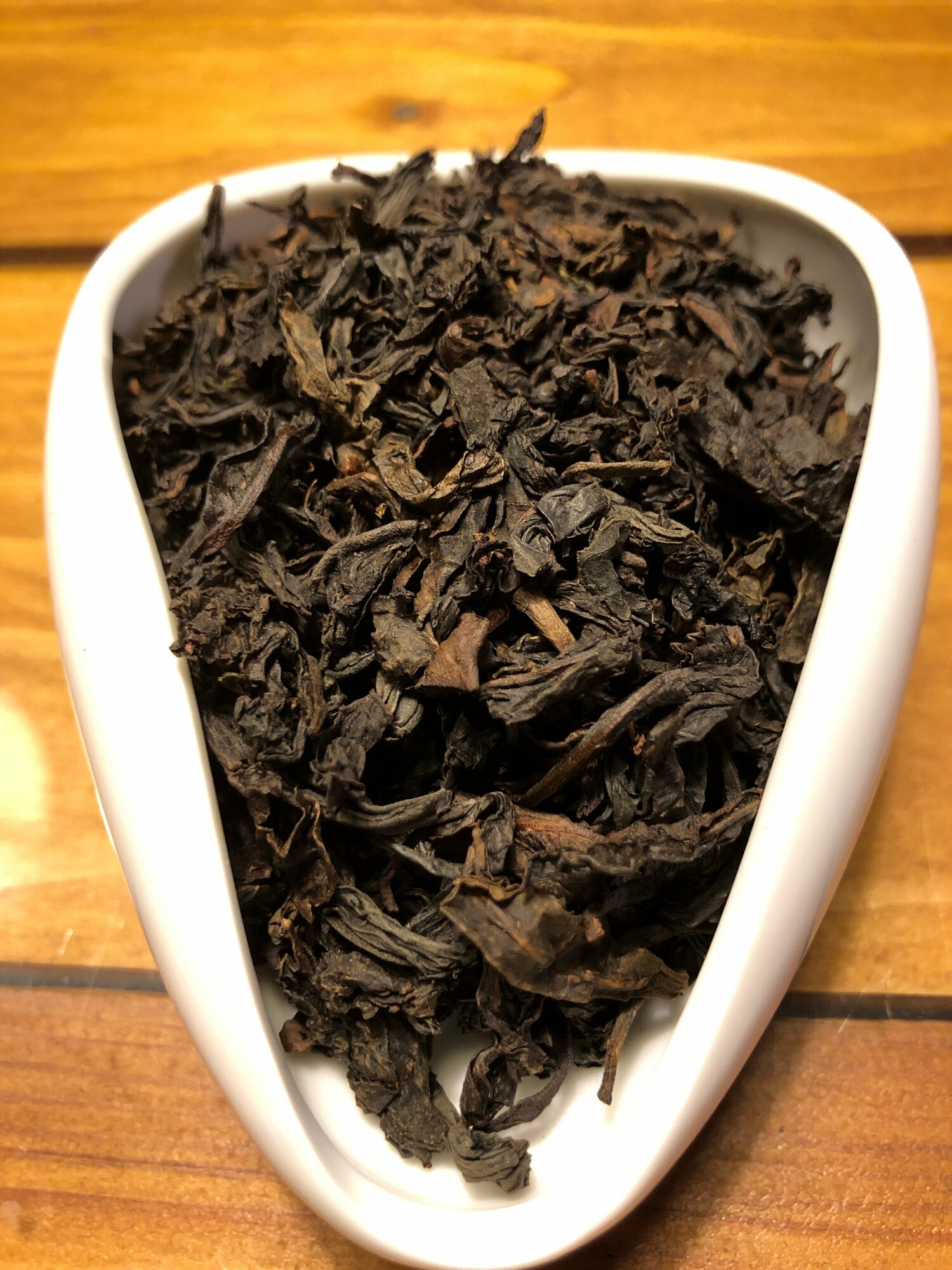 Чай китайский Да Хун Пао 66гр. Улун утесный, средней обжарки из провинции Гуандун, крупный лист