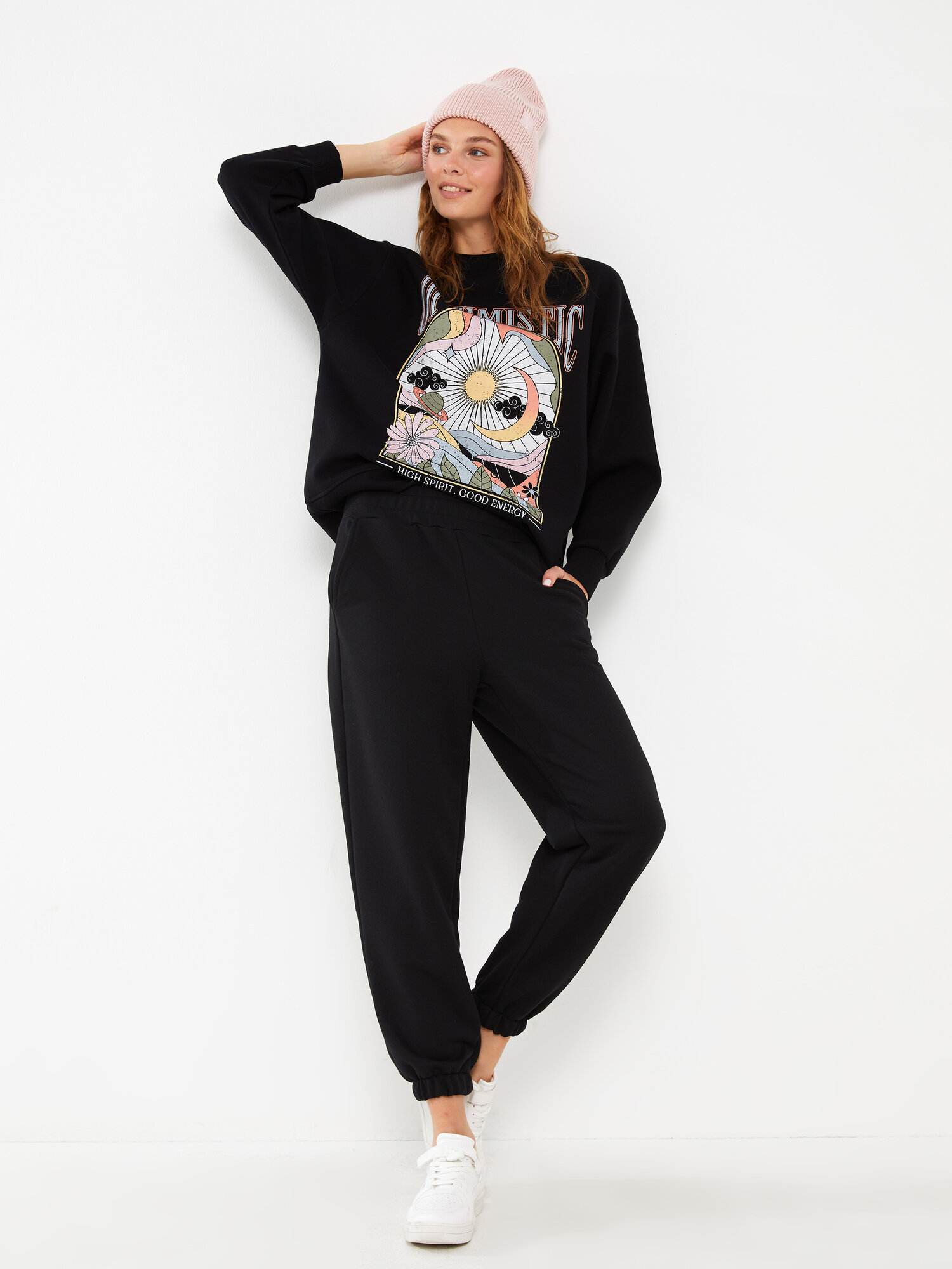 Брюки спортивные