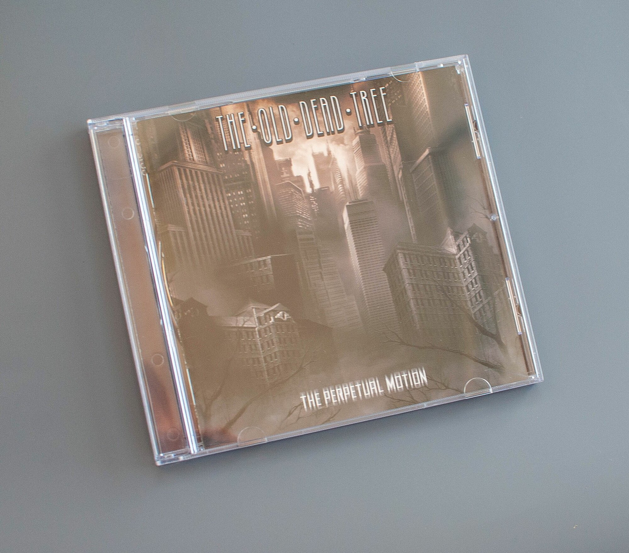 The Old Dead Tree - The Perpetual Motion Аудио CD Лицензия