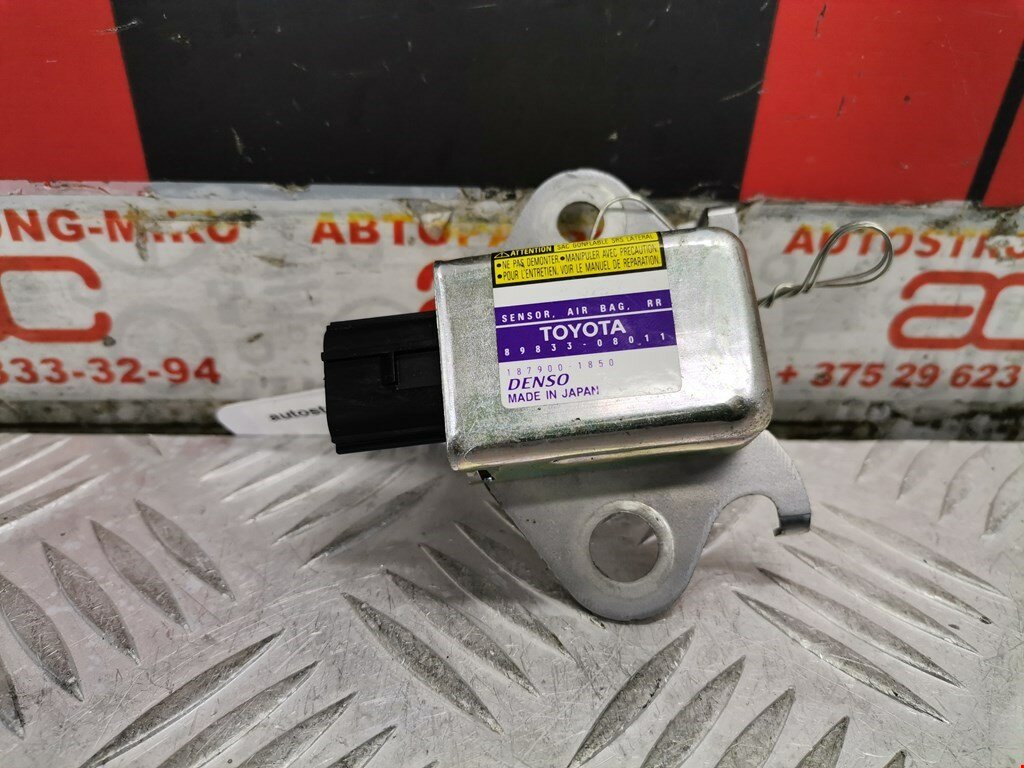 Датчик удара Toyota Sienna (XL20) 8983308011 арт. 872100