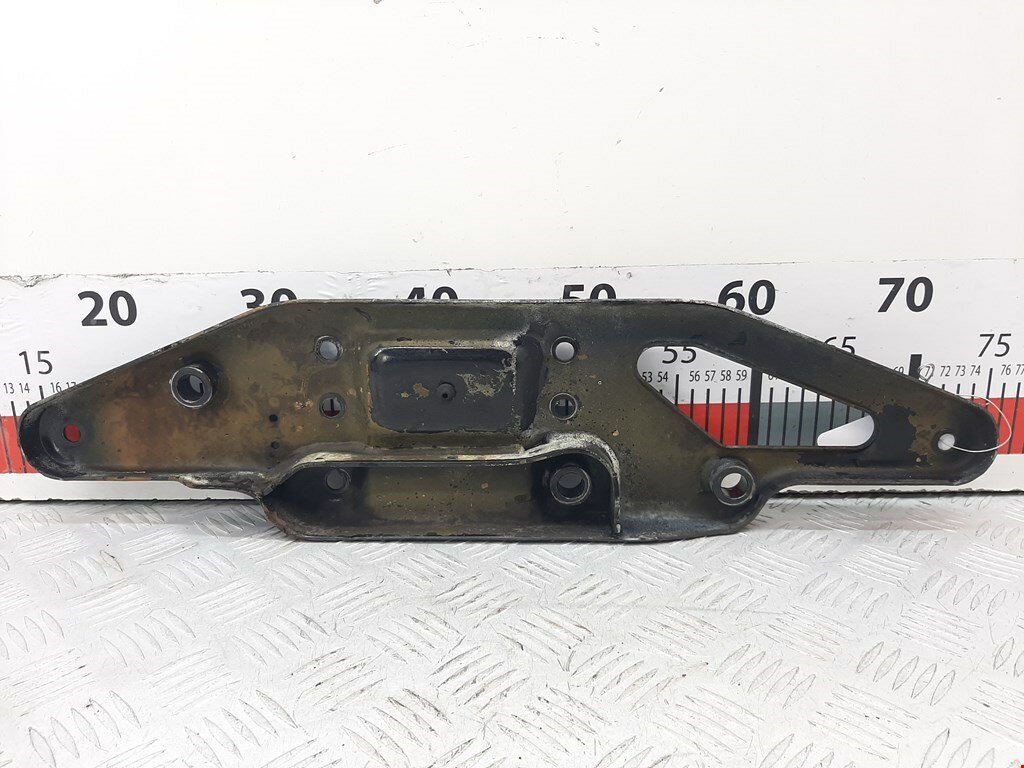 Кронштейн рессоры (стремянка башмак и прочие) Volkswagen Crafter 1 A9063310726 арт. 2042249