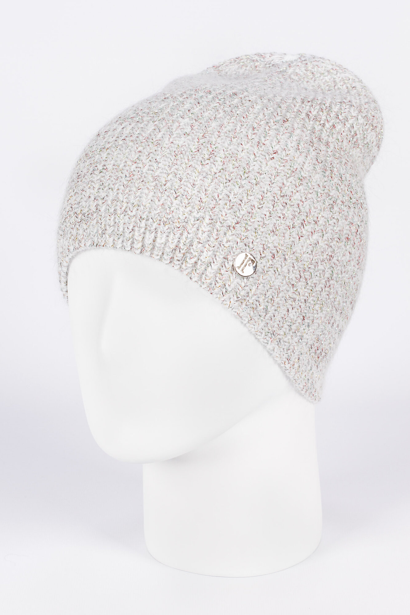 Шапка для женщин