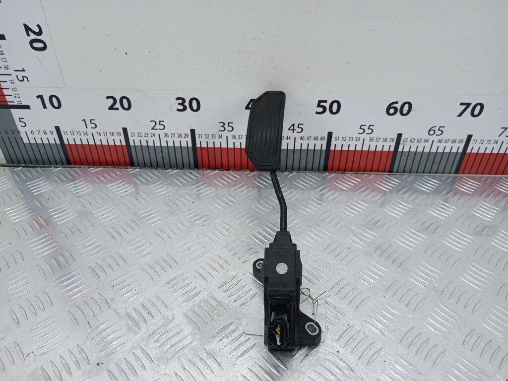 Педаль газа Toyota Auris 1 (E150) 7811002071 арт. 1734582