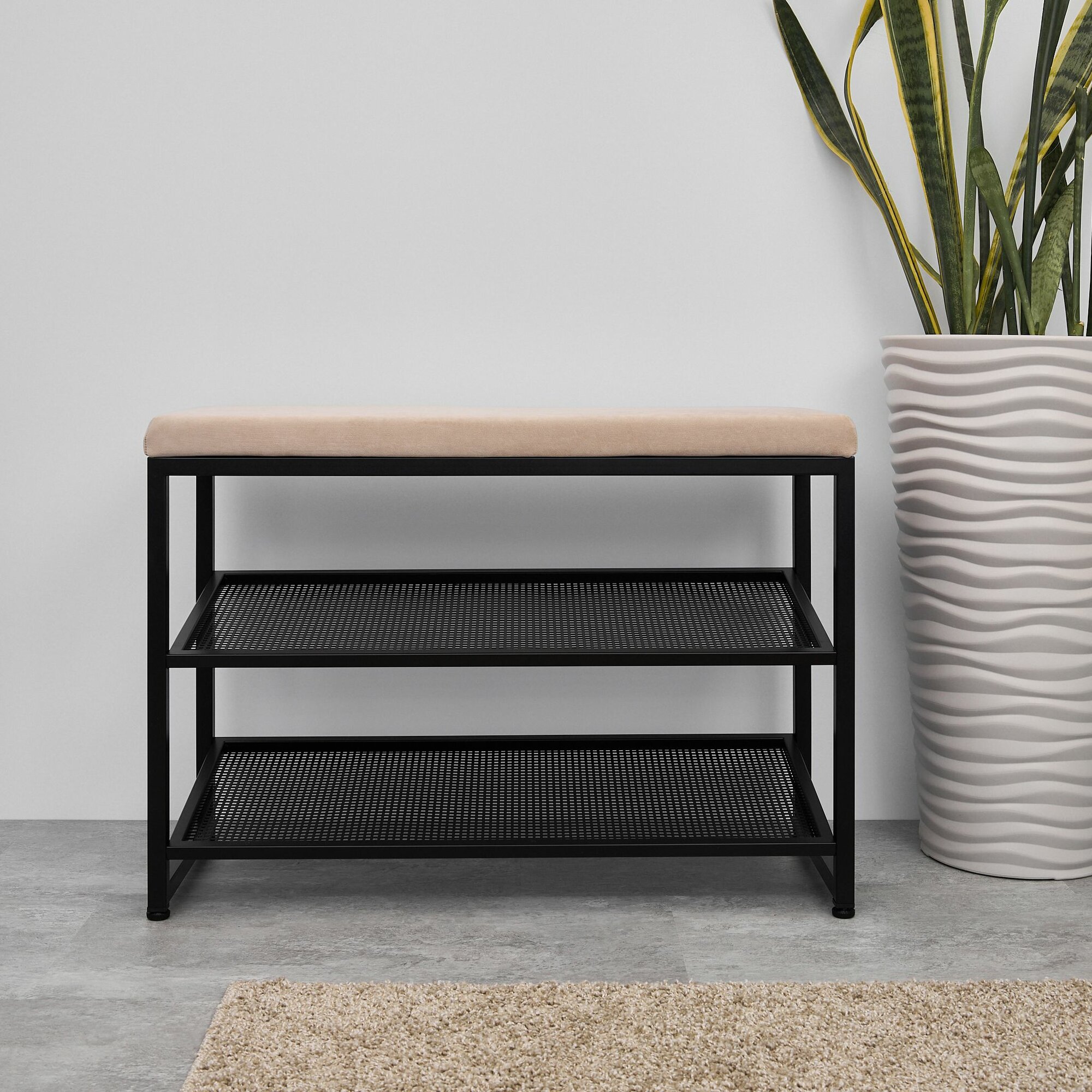 Обувница с мягким сиденьем "Дия" / 75х30х52см / черный каркас - светло-бежевый велюр
