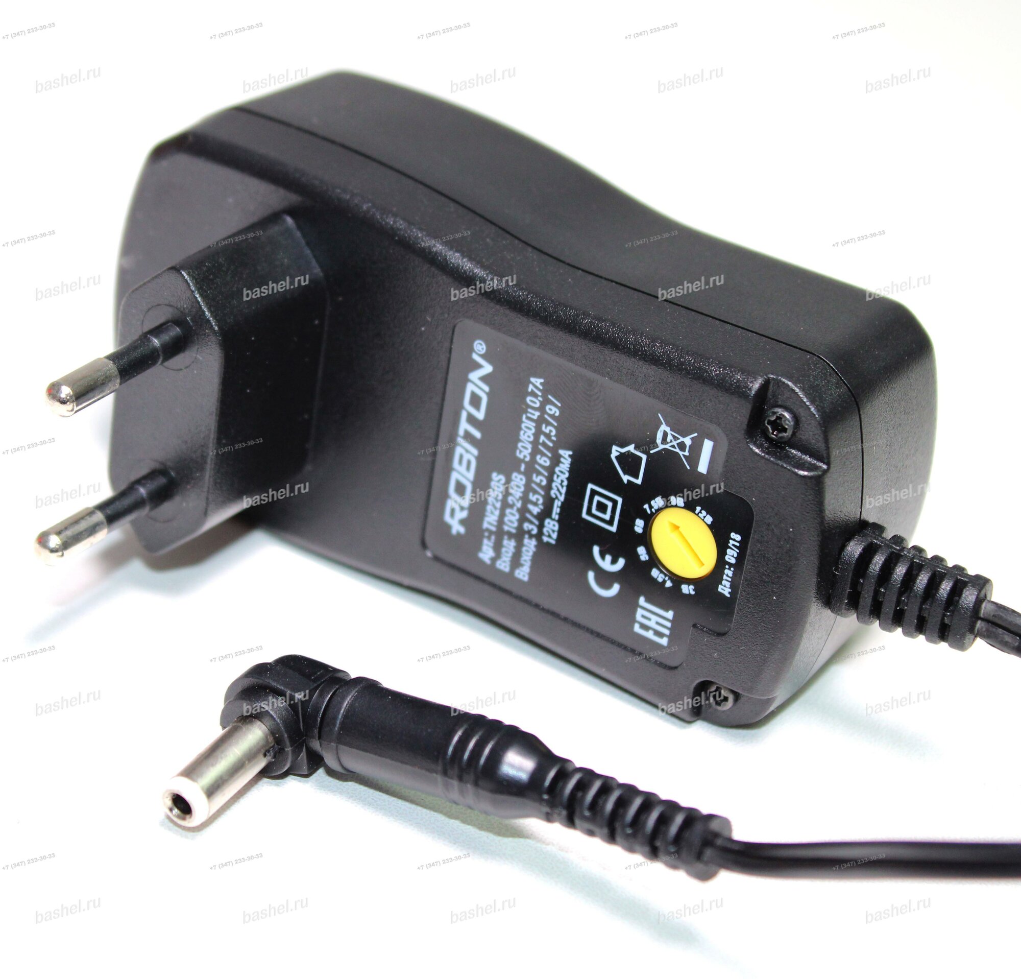 Блок питания унив. ROBITON TN2250S 3-4,5-5-6-7,5-12В, макс. 2250 мА имп. стаб.