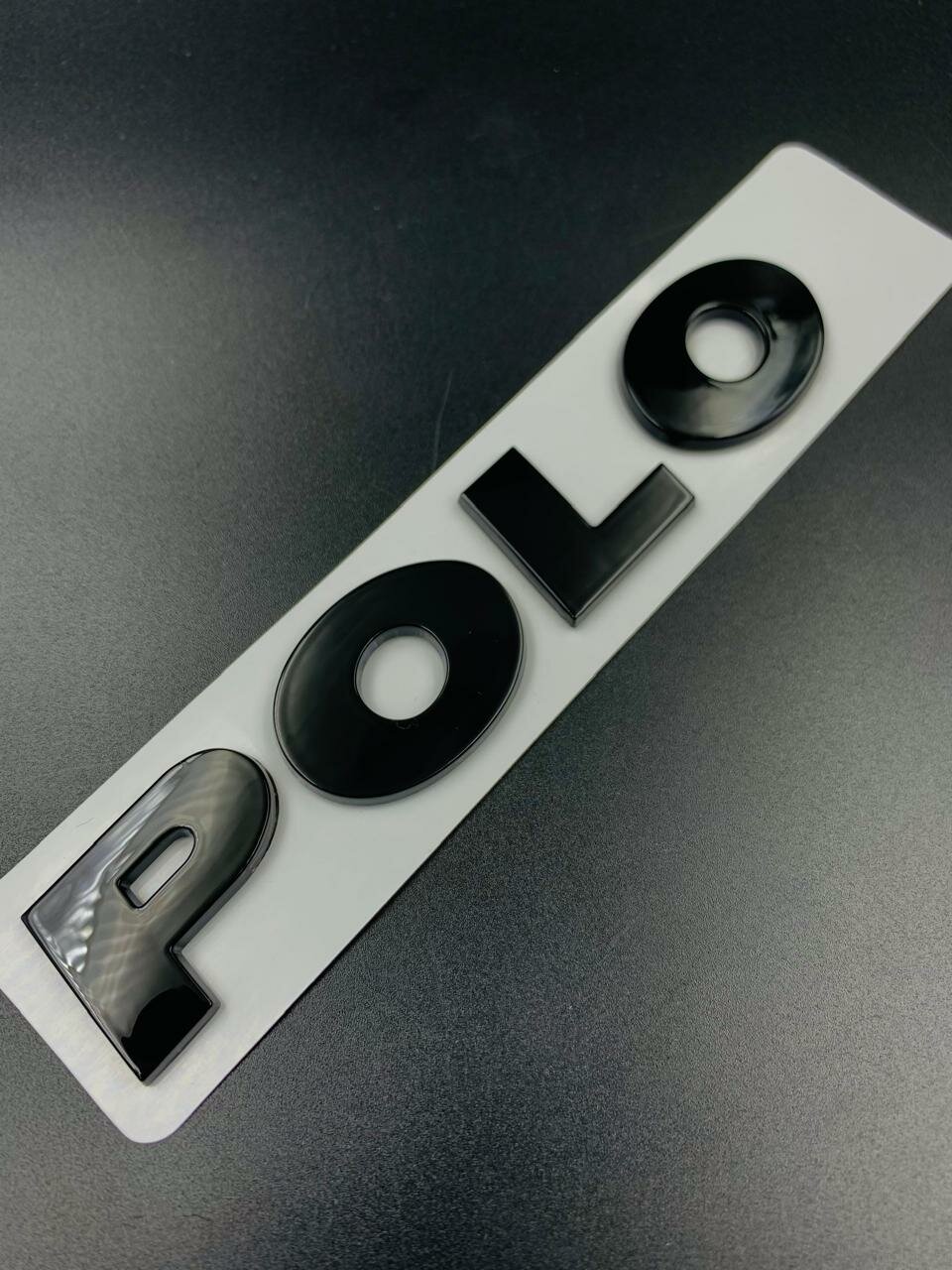 Эмблема Фольксваген Поло (черный). Значок шильдик на крышку багажника Volkswagen Polo