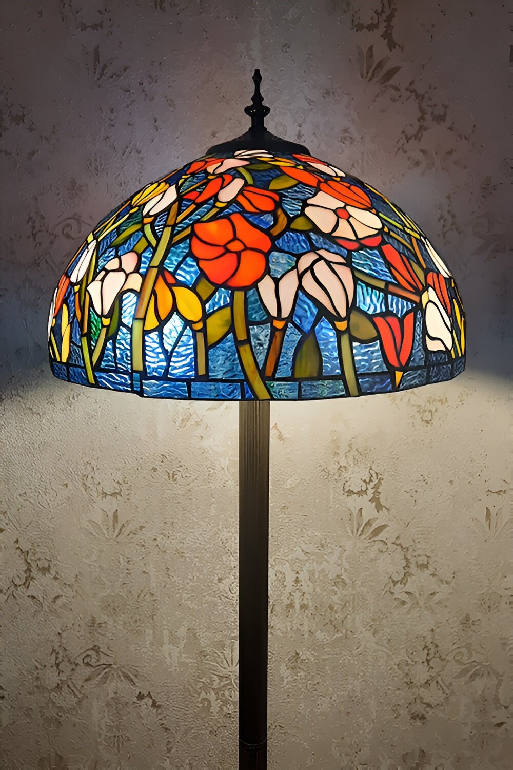 Торшер тиффани 16029 F витражное стекло, ручная работа, под бронзу.
