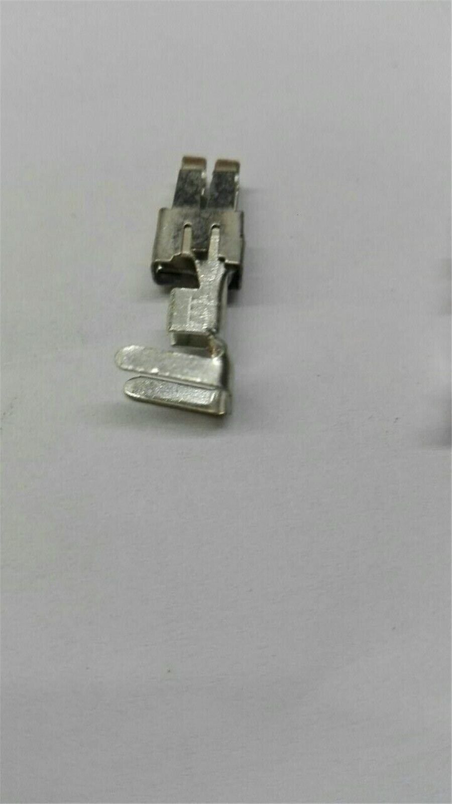 10шт Внутренняя клемма блока предохранителей 4,8 мм для N 90732603 N90732703 N90696603