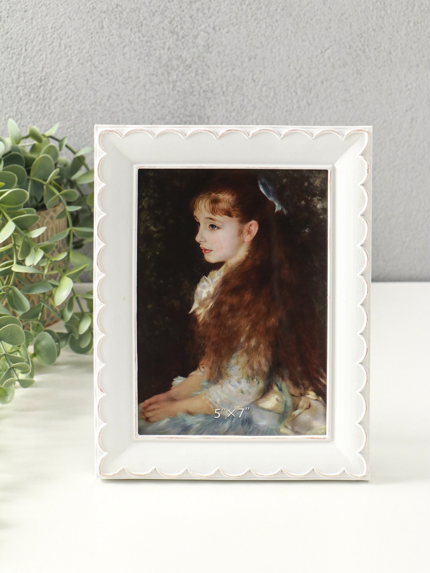 Фоторамка для фото 13×18 см «Узор волна», полистоун, белая, 22×17×2.5 см