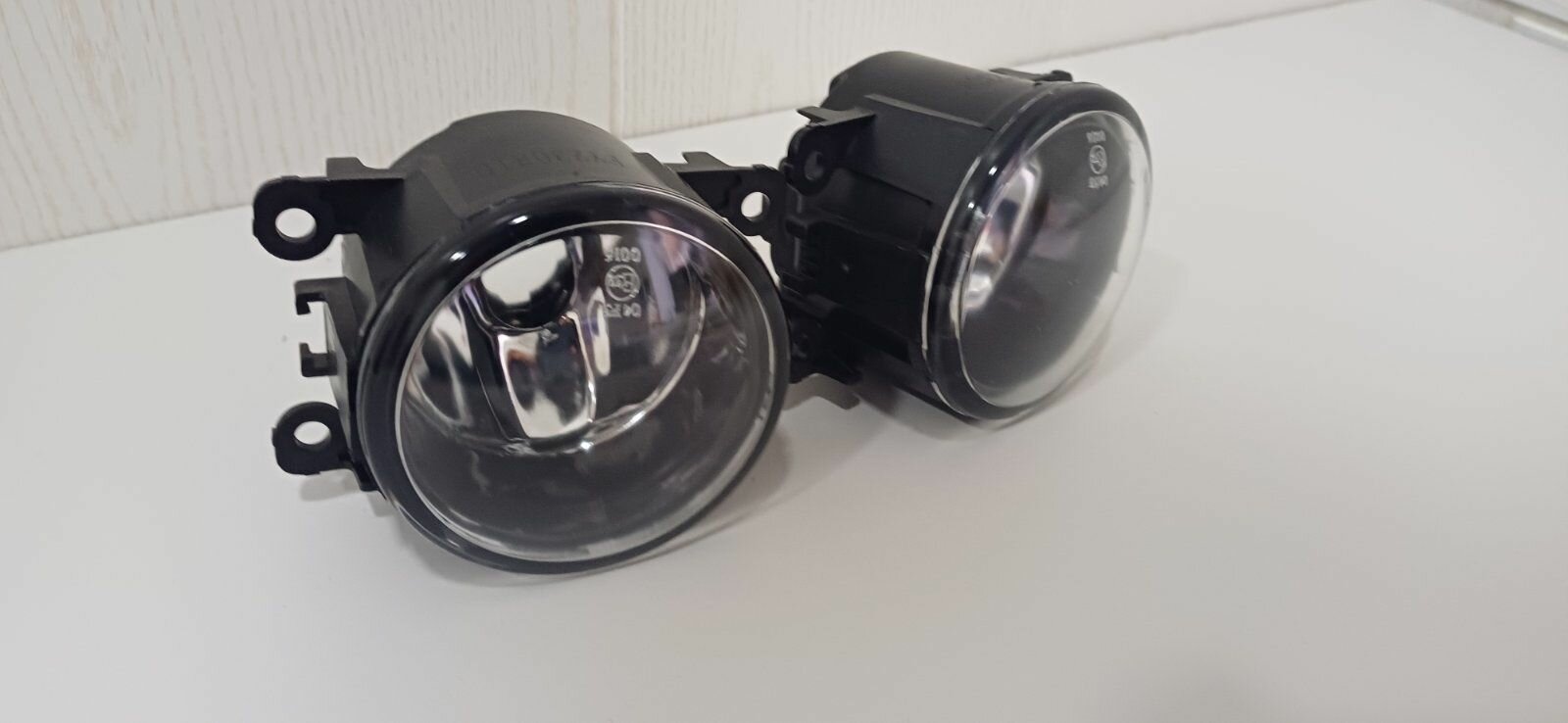 Фары противотуманные левая и правая Renault Megane 2 Scenic 2 туманки меган 2