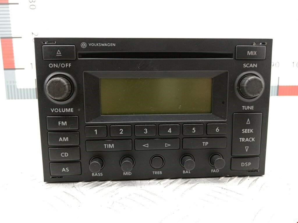 Магнитола Volkswagen Passat 5 GP 3B7035195A арт. 1937811