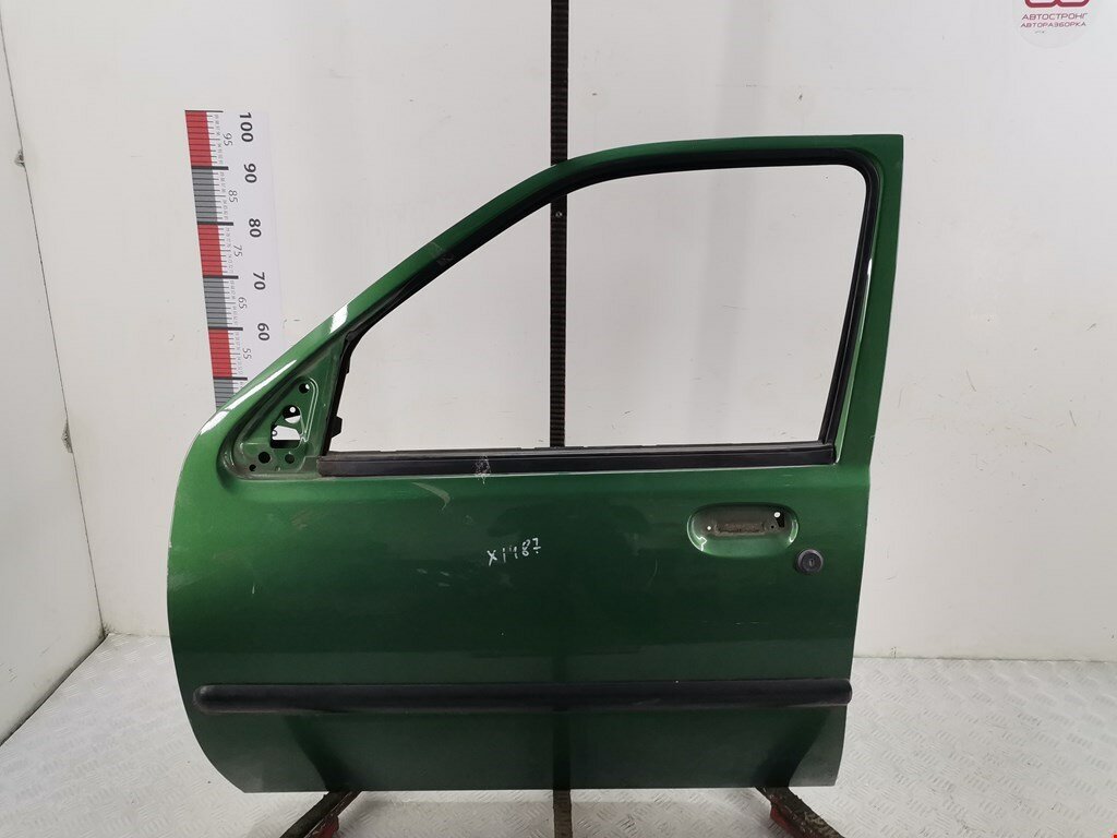 Дверь передняя левая Mazda 121 1E0859020 арт. 1040301