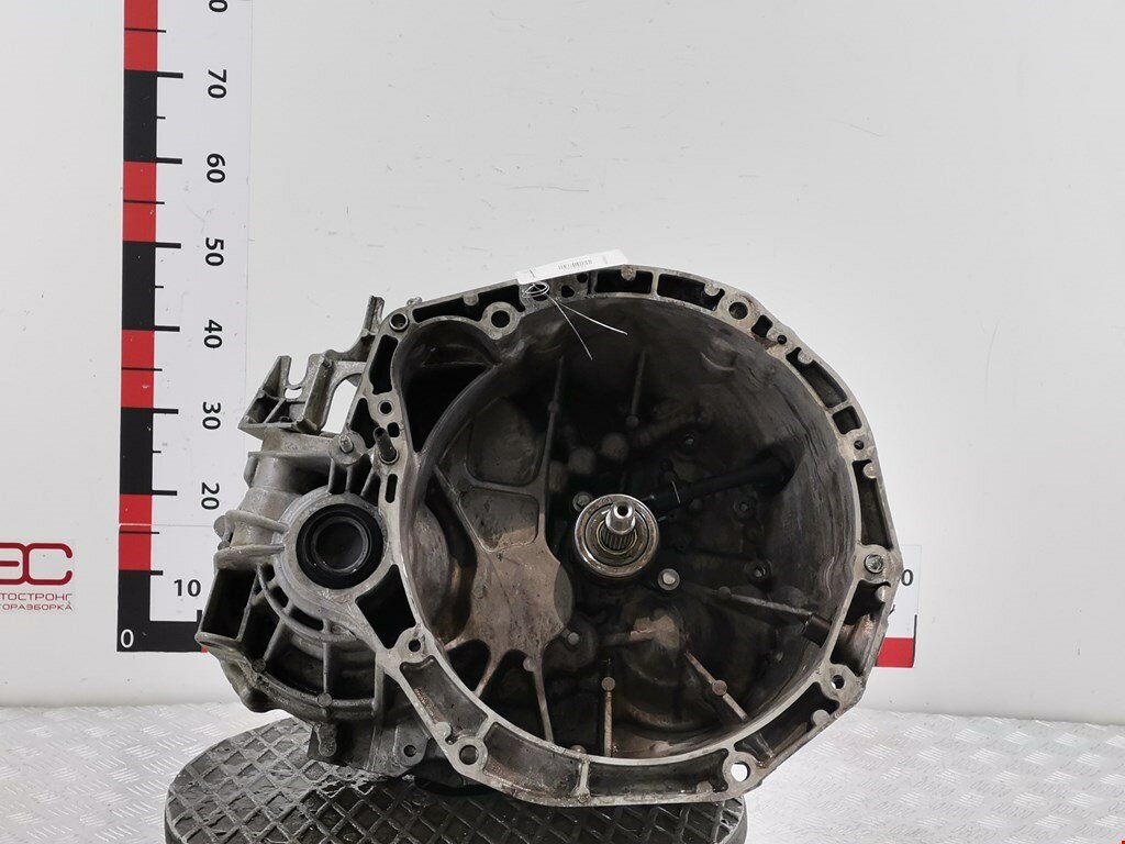 КПП 6ст (механическая коробка) Renault Megane 2 ND0002 арт. 1638811
