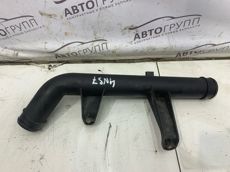 патрубок интеркулера Volkswagen Crafter 1 2E 2Е 2E0145955