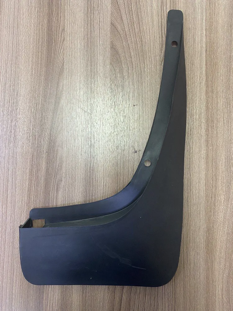 Брызговик задний правый Chery Tiggo