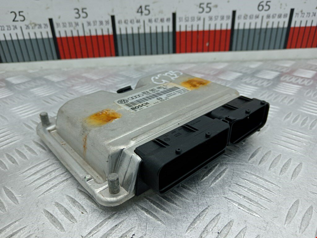 Блок управления двигателем Volkswagen Passat 5 GP 8E0907401T арт. 1998982