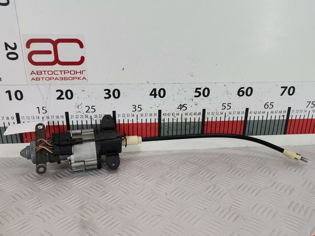 Механизм сдвижной двери (электропривод моторчик) Chrysler Voyager 4 05166554AB арт. 1542503