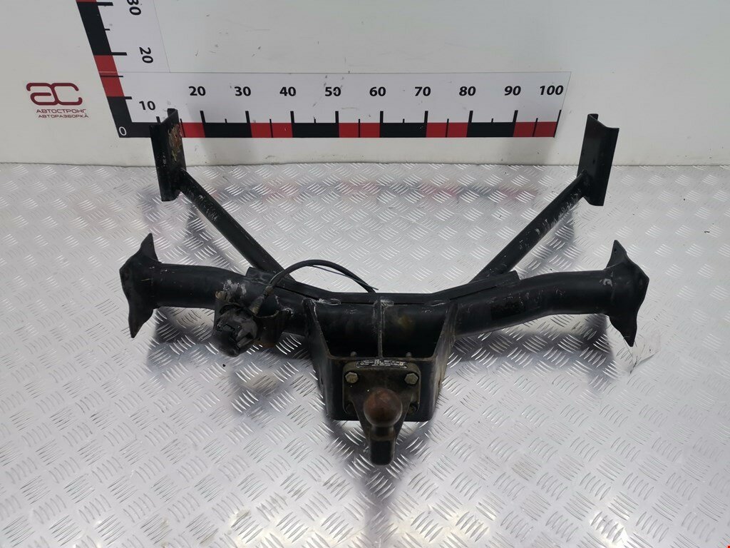 Фаркоп (прицепное устройство) Renault Master 1 арт. 1534894