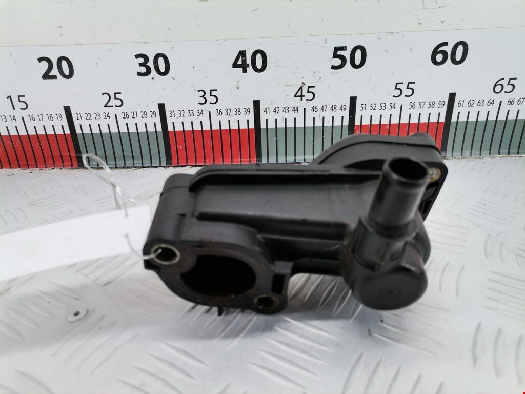 Корпус термостата Ford Focus 2 1198060 арт. 1750027