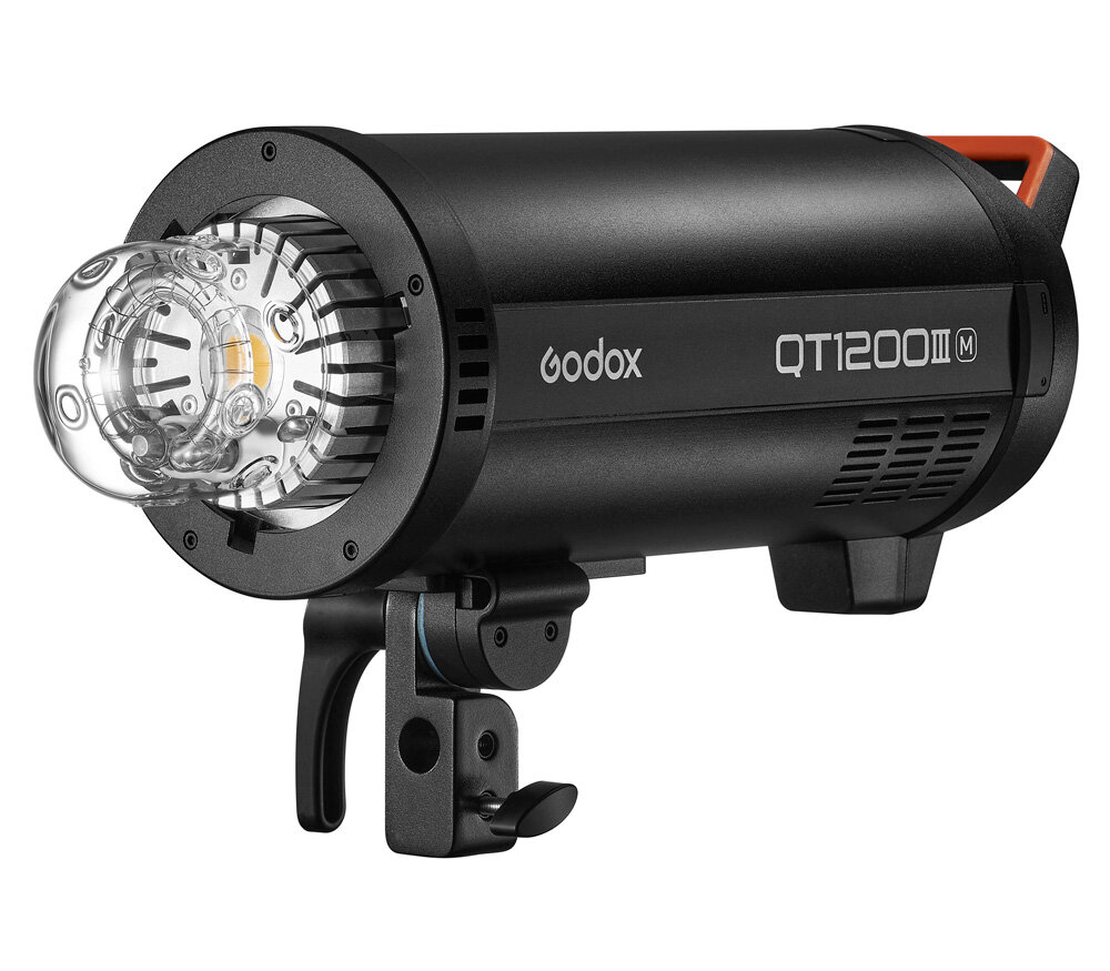 Моноблок Godox QT1200IIIM, 1200 Дж, высокоскоростной, питание от сети