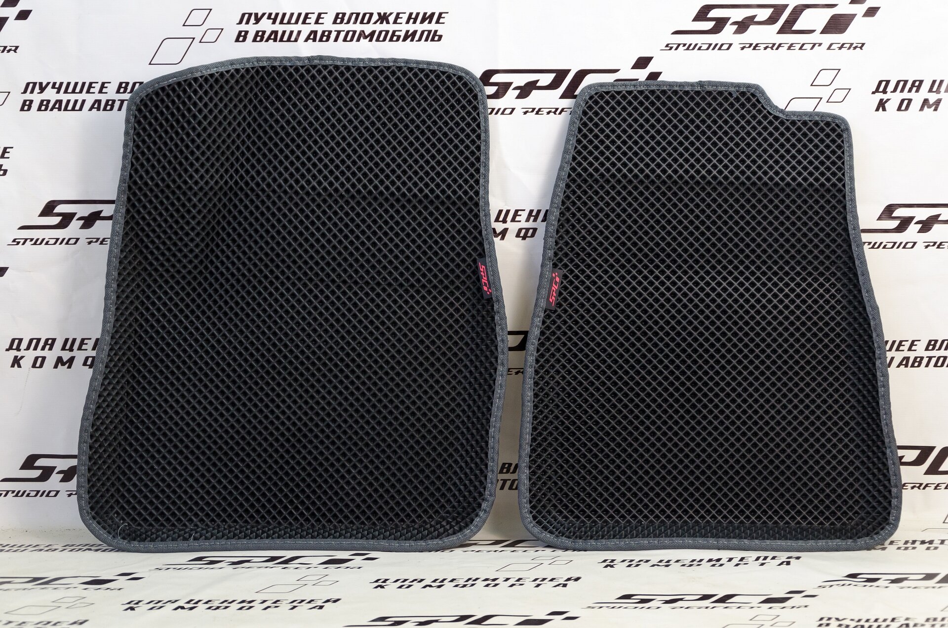 Коврики Ева с Пресс Бортами на ВИС 2329 на базе «Нивы» Lada 4x4 (2 передних ковра), PRESS CITY_3D, черные с серым кантом