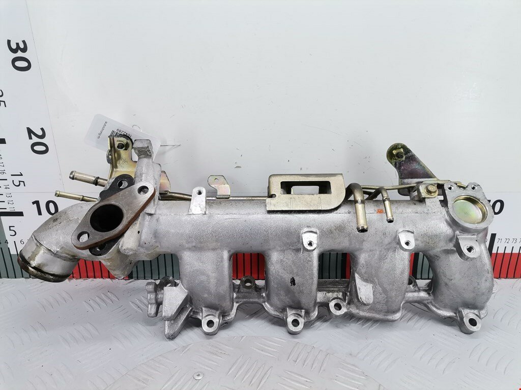Коллектор впускной Nissan Almera N16 14001AW40A арт. 1642289