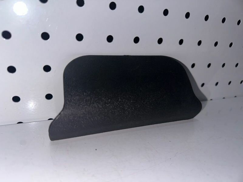 Накладка крышка бампера для грузовых автомобилей МАН ТГА (MAN TGA) чёрная