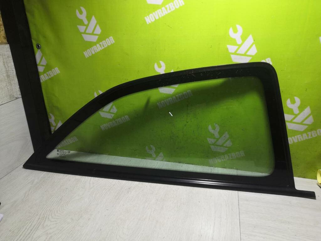 Стекло кузовное глухое правое Opel Astra G 1998-2005