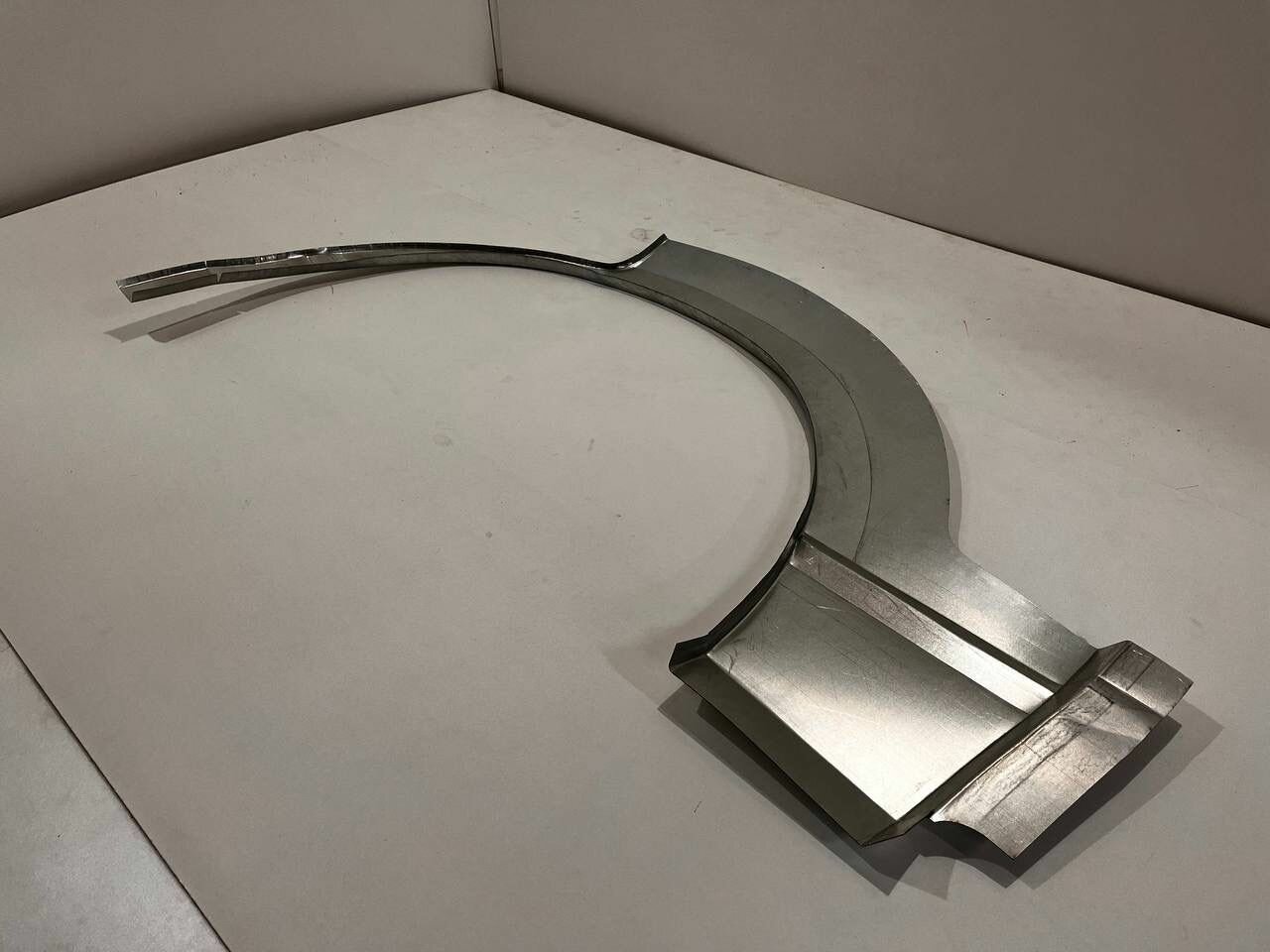 Правая задняя арка на Ford Explorer 3 , для автомобиля Форд Експлорер 3 , арки для автомобиля