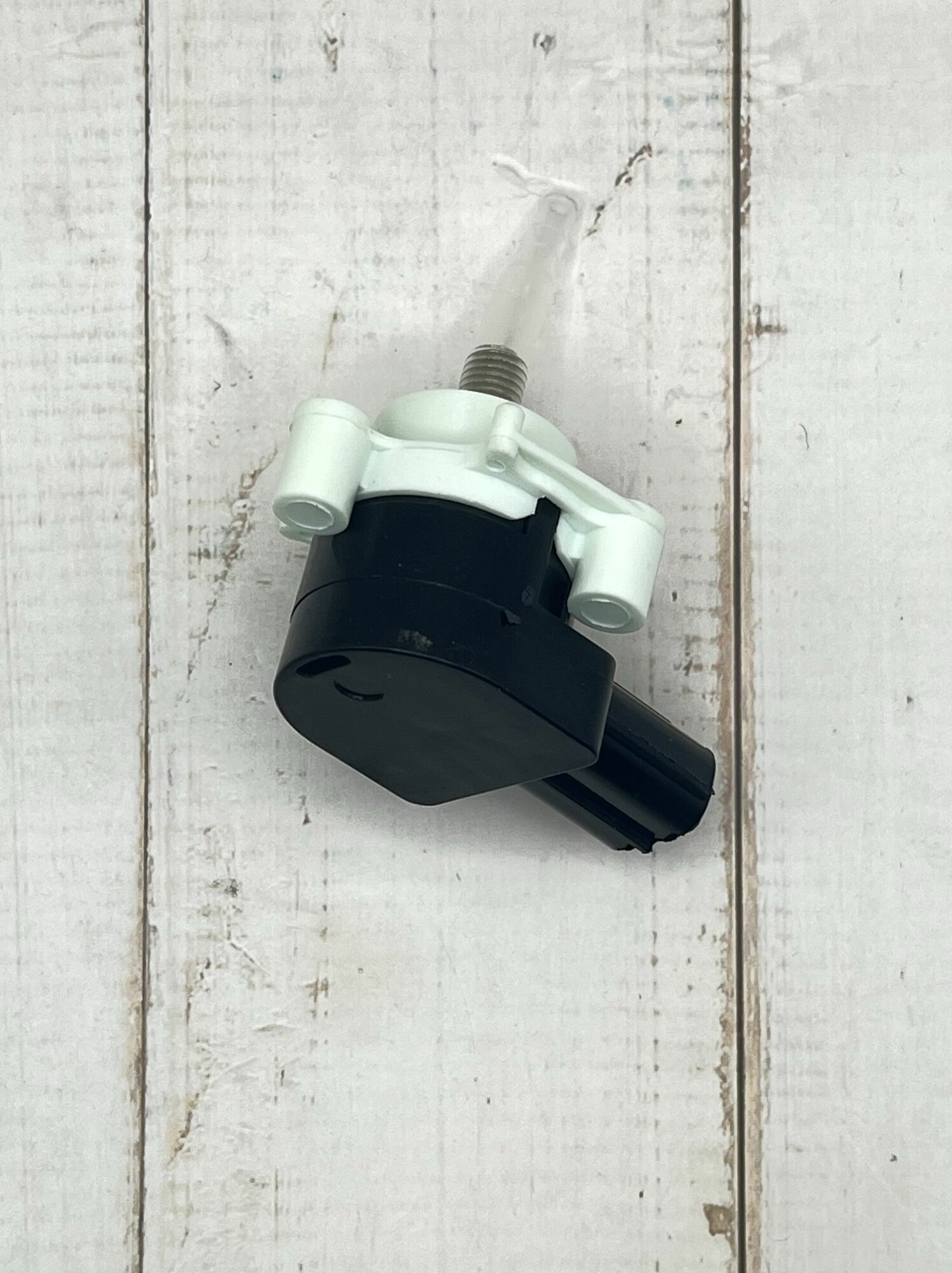 Датчик положения кузова Lexus Honda Mazda Mitsubishi