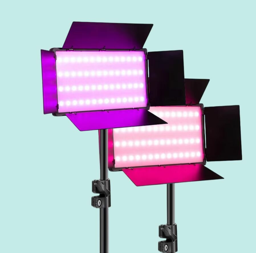 Профессиональный видеосвет PRO LED 600c блоком питания без штатива 50W черный