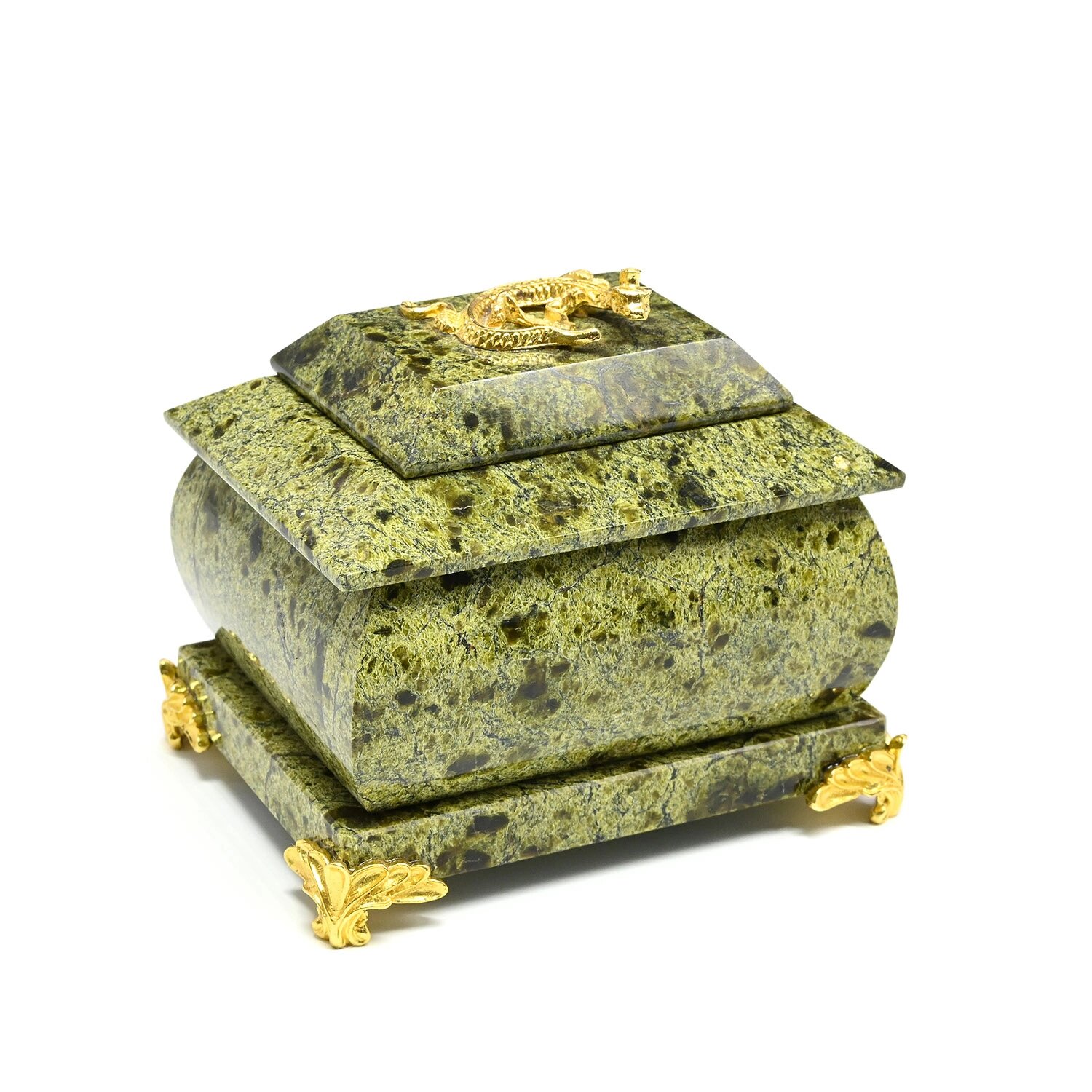 Шкатулка из змеевика с ящеркой, 90*65*70мм .