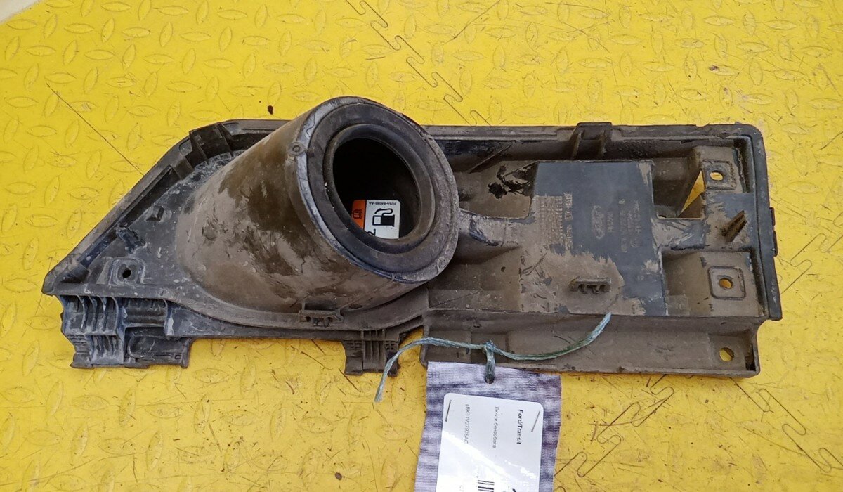 Лючок бензобака Transit Ford BK31V27936AG