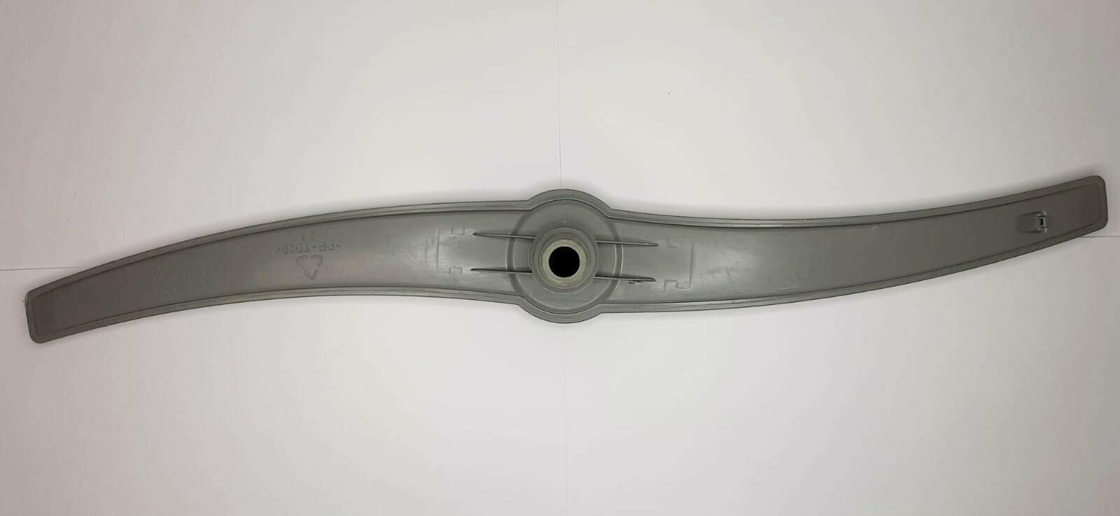 17 Импеллер (разбрызгиватель) нижний для посудомоечных машин Bosch 668148 б/у