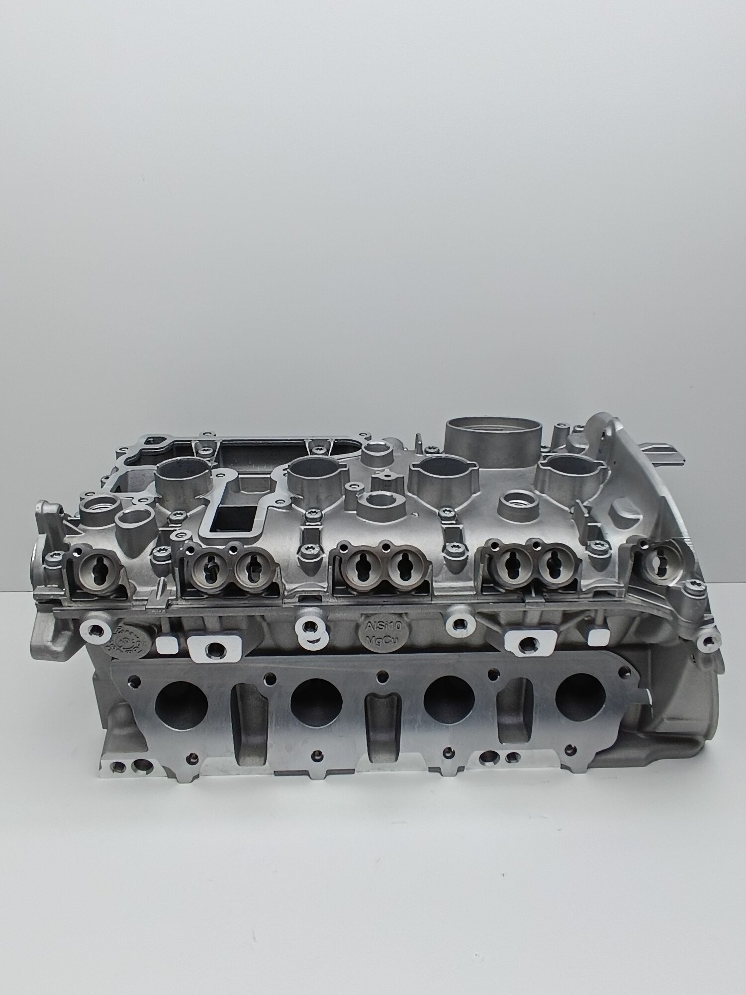 Новая головка блока цилиндров ГБЦ (голая) VW VAG 2.0 TFSI Gen2 СDN IMALE/IMLENG I01020011 06Н103373J