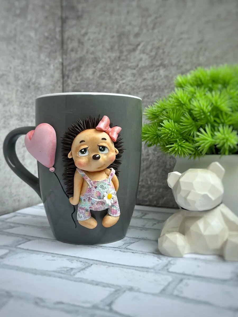 Кружка с ежиком из полимерной глины