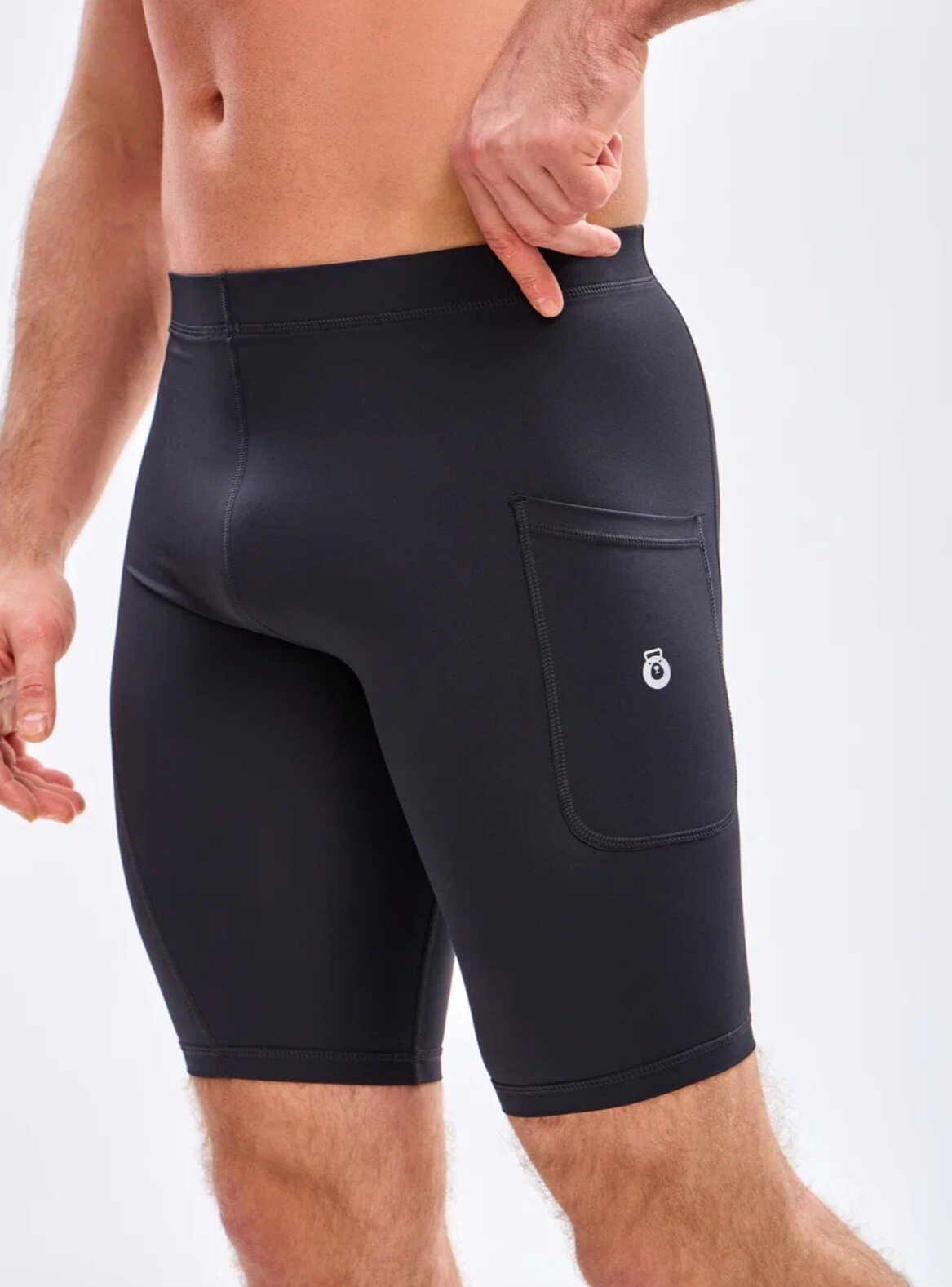 Шорты спортивные