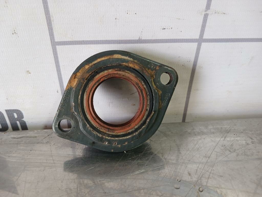 Фланец VW Golf 3 Vento 91-97