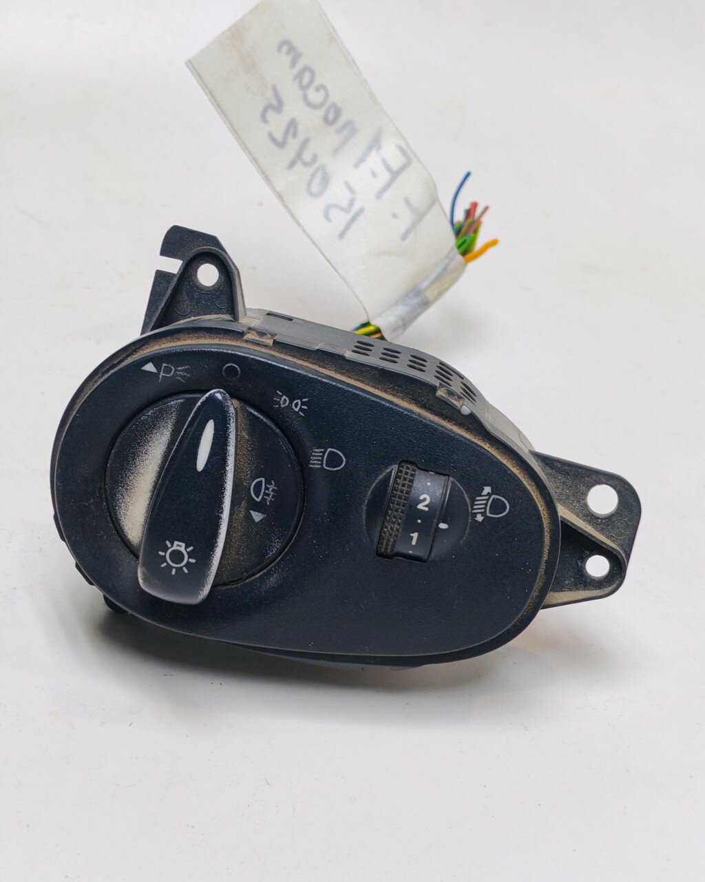 Блок управления светом Ford Focus 1