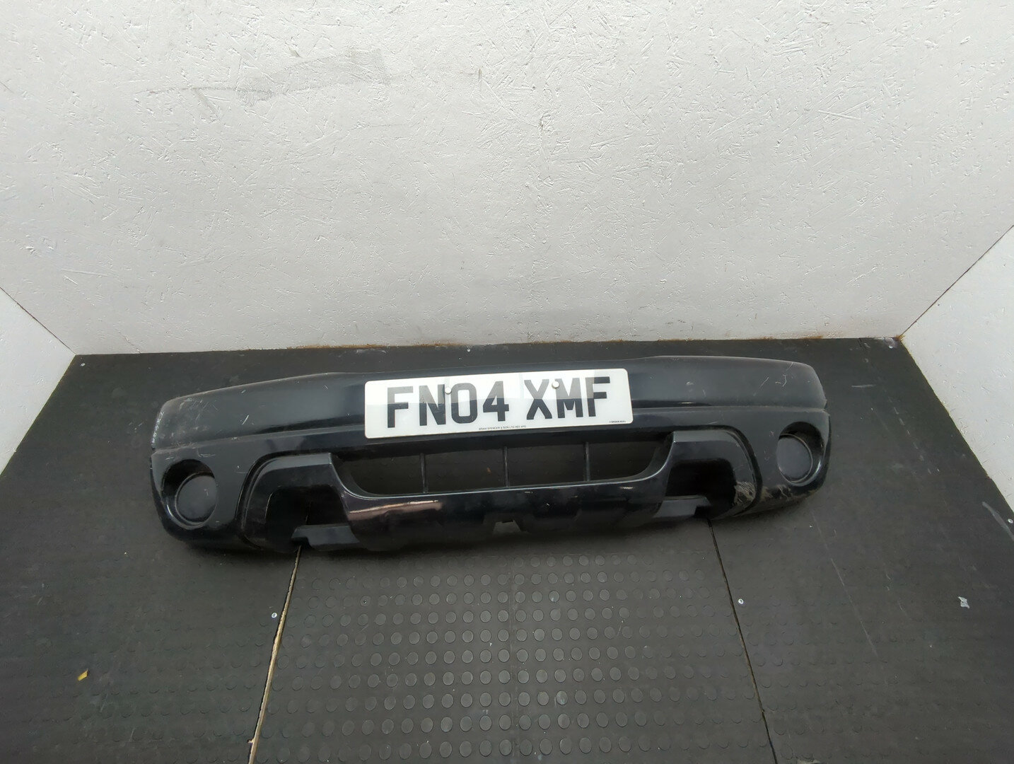 Бампер передний Suzuki Grand Vitara Б/У