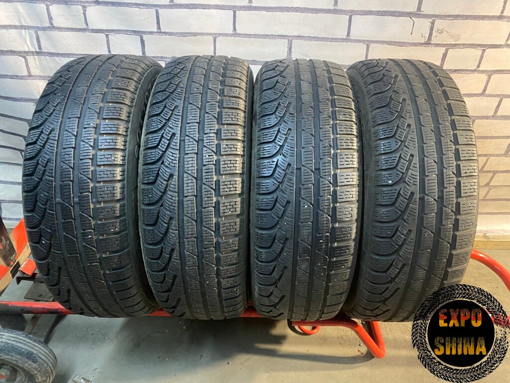 Зимние шины БУ Шина Pirelli Winter Sottozero 210 Serie II 215/60 R17 96H
