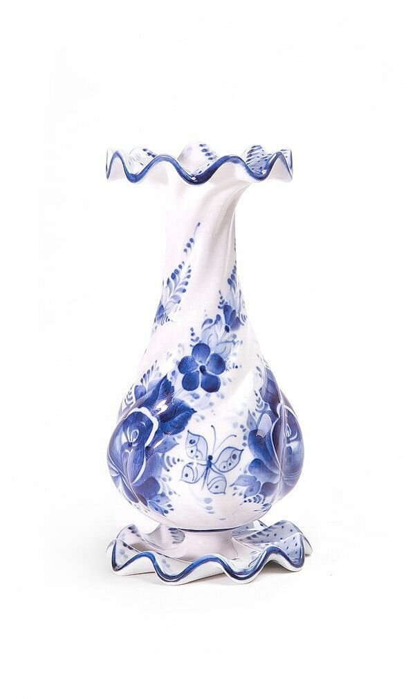 Фарфоровая ваза "Вьюнок"