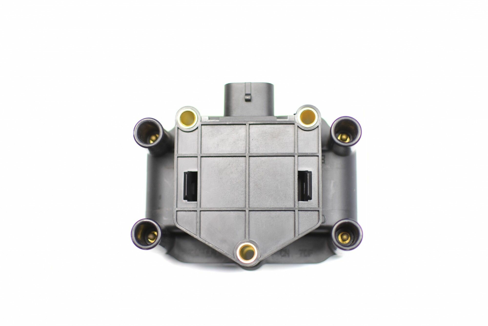 Катушка зажигания на CHERY Amulet, QQ6 1,1 / Чери Амулет, КуКу6 / A11-3705110DA